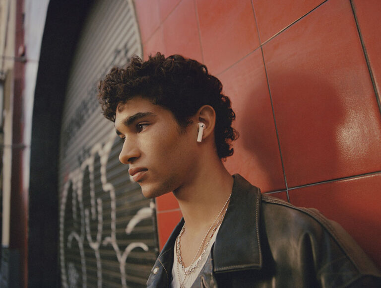 Marshall's latest cream-colored Minor III earbud is now available in ...